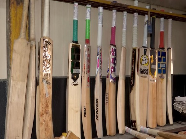 Meet Aslam, a bat maker who shaped destinies of legends like Sachin ...