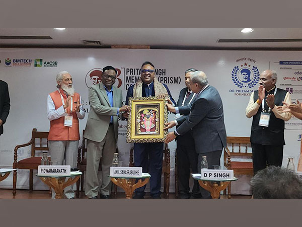JGU Vice Chancellor Prof. (Dr.) C. Raj Kumar receives the inaugural Dr ...