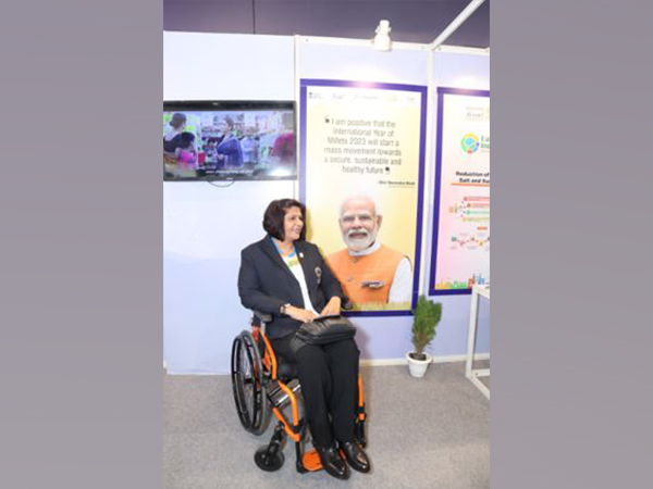 Paralympic athlete Deepa Malik visits 42nd IITF, reiterates PM Modi's ...