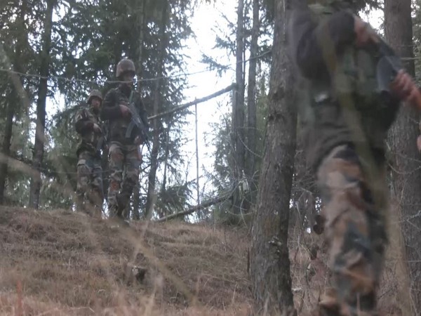 Indian Army vigilant at LOC to stop any attempt of infiltration in ...