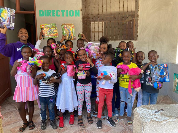 Helping Hand for Relief and Development Supporting the Innocent