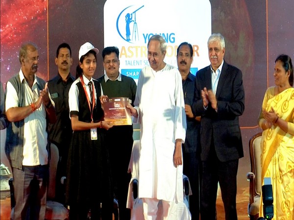 Odisha CM Naveen Patnaik felicitates winners of 17th Edition of Young ...