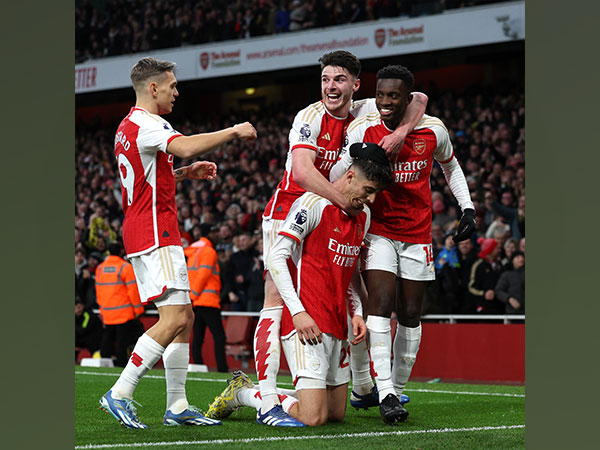 Liverpool host Arsenal at Anfield in top-of-the-table clash in Premier ...