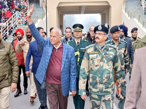 Punjab Governor visits Joint Check Post Attari, commends role of BSF in ...
