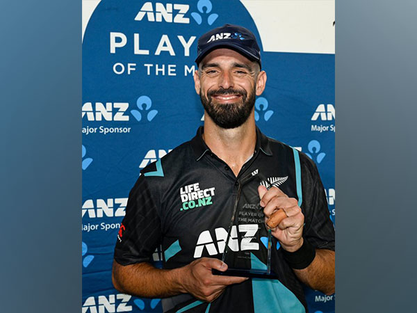 Mitchell, Southee, Williamson shine as clinical New Zealand clinch win ...