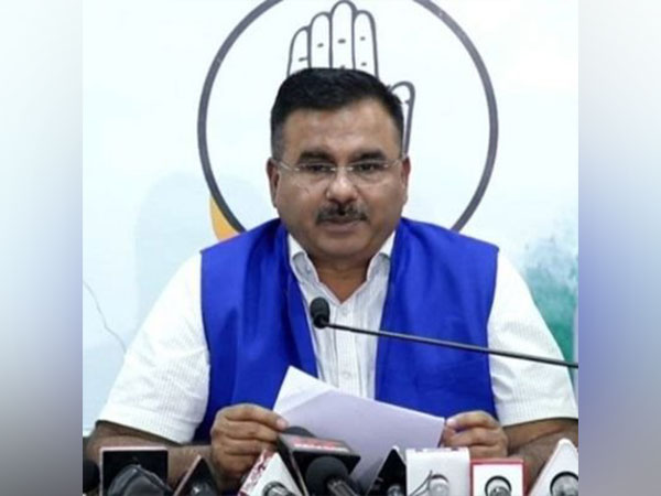 AICC issues show cause notice to Congress spokesperson Alok Sharma for ...