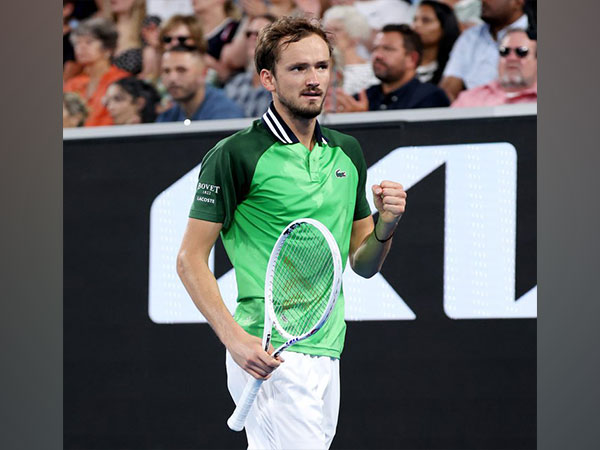 Australian Open: Daniil Medvedev sails into fourth round after straight ...