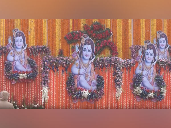 UP: Posters depicting child version of Lord Ram go up on entry gate to ...