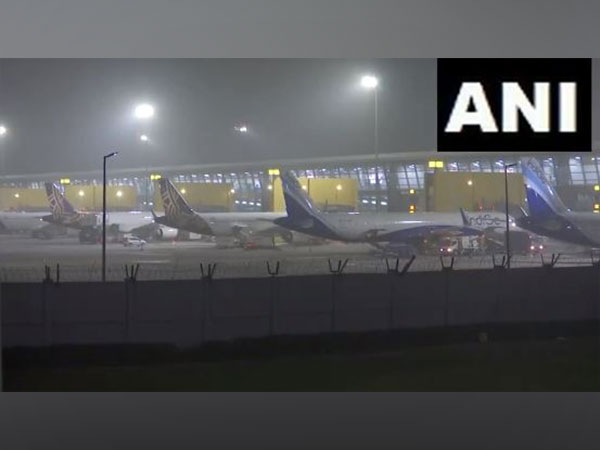 Flights, trains delayed in Delhi due to low visibility amid fog