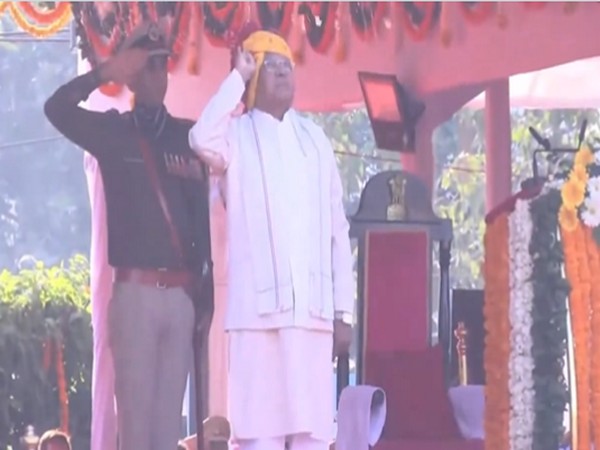 MP Governor Mangubhai Patel unfurls national flag on Republic Day in Bhopal