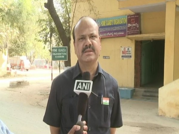 Telangana head constable conferred 'Uttam Jeevan Raksha Padak' for saving 40 people from fire