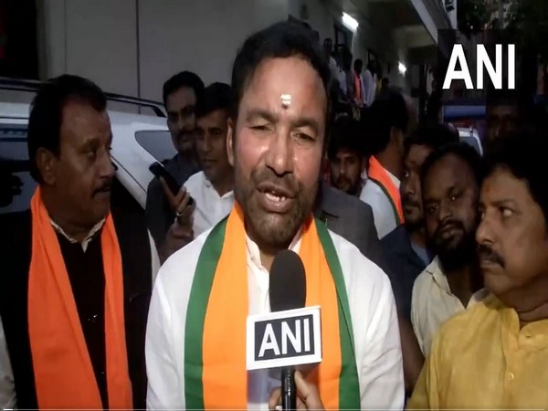 "LK Advani an ideology in himself...would like to thank PM Modi:" G ...