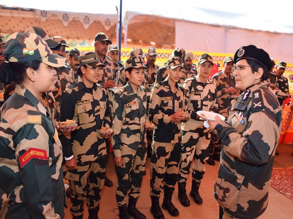 Meghalaya: ADG BSF visits border area to review operational preparedness