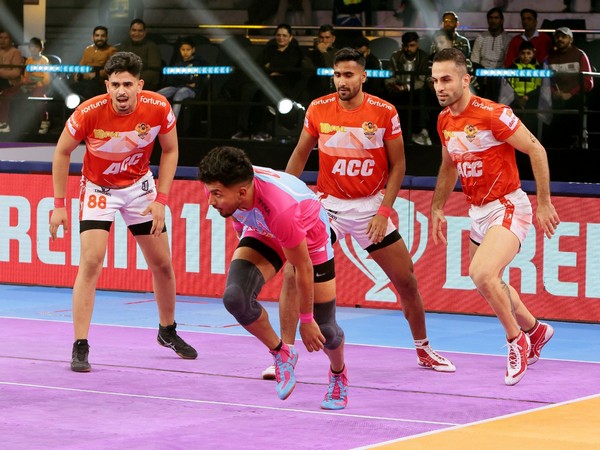 PKL: Arjun Deshwal's Super 10 ensures Jaipur Pink Panthers end league-stage with easy win over ...