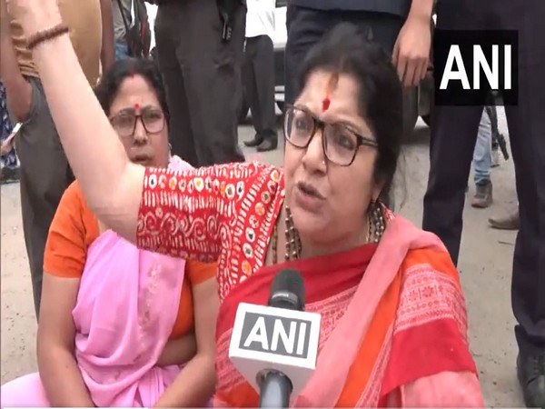 "People of Bengal will ensure Mamata sits on street": BJP MP Locket Chatterjee on Sandeskhali matter