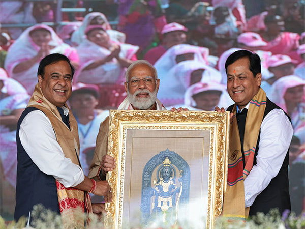 Assam CM gifts image of Bhagwan Balak Ram to PM Modi; says "reflects ...