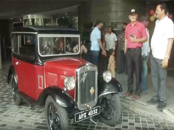 Telangana: Hyderabad's vintage car expo takes visitors back in time