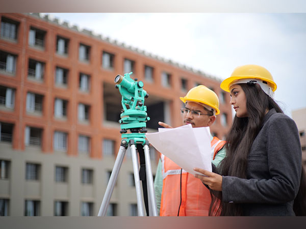 Architects of Expertise: Parul University's Engineering and Tech Faculty