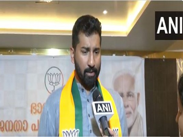 BJP leader Anil Antony demands unconditional apology from Anto Antony ...