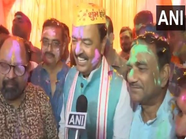 "Ab ki baar 400 paar, fir ek baar Modi sarkar," UP Deputy CM Keshav Prasad Maurya