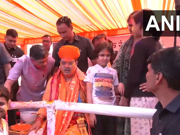 Rajasthan CM Bhajan Lal celebrates Holi at CM residence in Jaipur ...