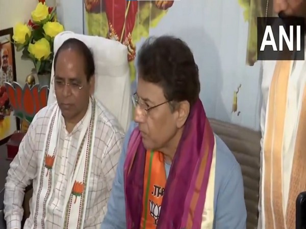 "Here to give love, won't do politics," says Ramayana-fame Arun Govil