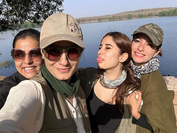 "A trip with the girls": Raveena Tandon shares glimpse of her safari trip