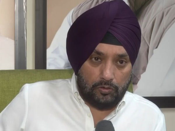 "We have to save democracy in the country," says Delhi Cong chief ...