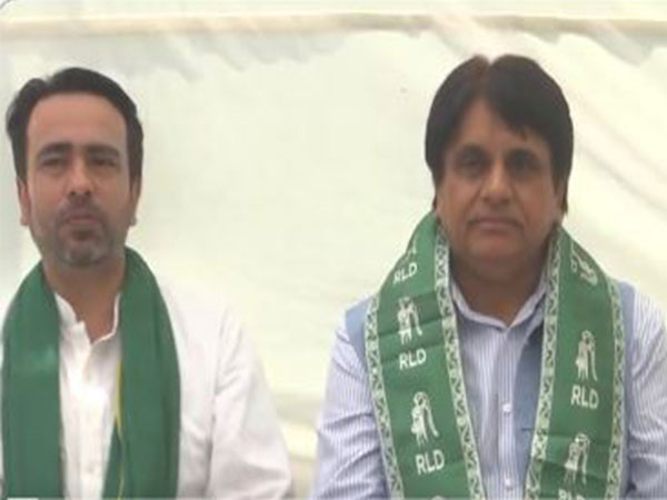 LS polls: Hours after resigning from BSP, Bijnor MP Malook Nagar joins ...