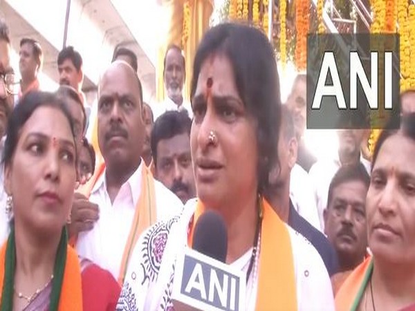 "Congress has taken four pillars from BJP's manifesto": Hyderabad ...