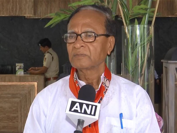 Rahul Gandhi cannot even sit in Parliament for more than an hour: BJP's ...