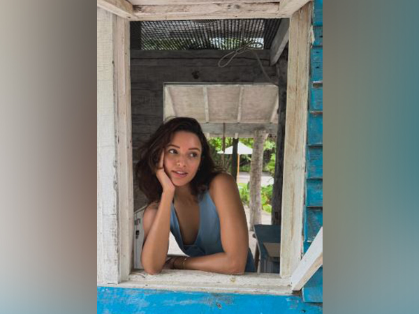 Animal actor Triptii Dimri shares refreshing summer look, leaves fans ...