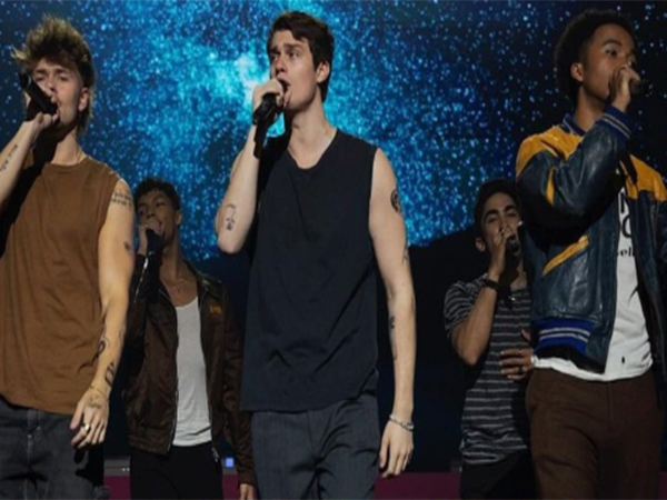 Director Michael Showalter shares how he formed a 'realistic-looking ...