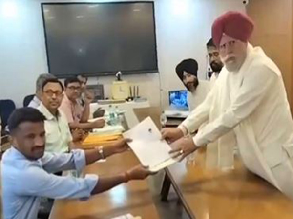 SS Ahluwalia files nomination as BJP candidate; set to take on Shatrughan Sinha in Asansol Lok ...