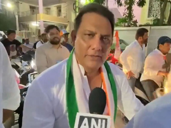 Telangana: Former cricketer Azharuddin campaigns in Hyderabad, appeals ...