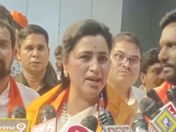"Madhavi Latha will stop Hyderabad from turning into Pakistan": BJP ...