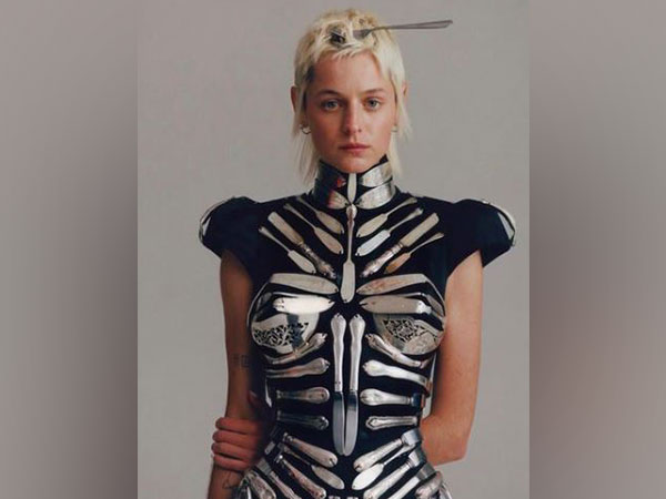 'The Crown' star Emma Corrin reflects on her nonbinary identity ...