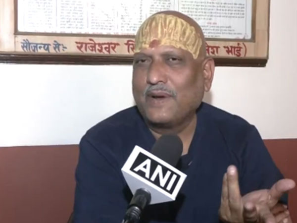 UP Congress president backs Kejriwal's claim that CM Yogi will be side ...