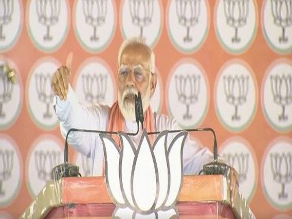 "Modi, Yogi are going to change fate of Purvanchal in next five years ...