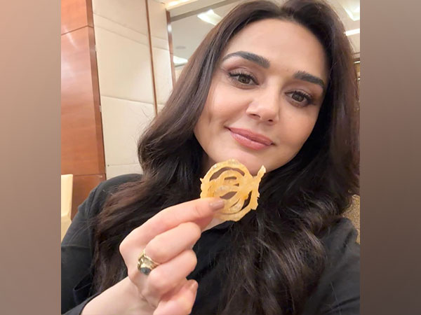 Preity Zinta reveals 'sweet secret' to survive late-night shoots
