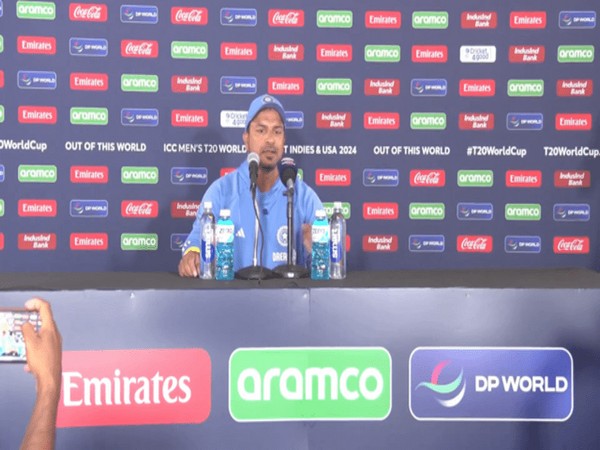 T20 WC: "The best thing is that Rishabh....": Indian fielding coach ...