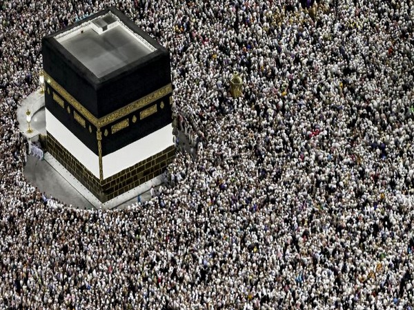 Hajj pilgrims perform Tawaf Al-Ifadah