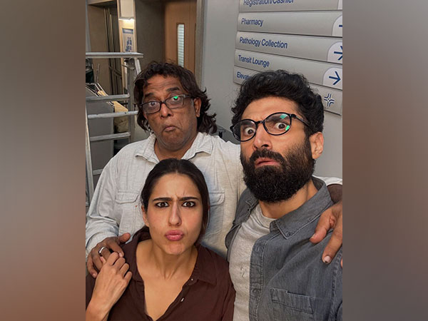 Metro In Dino: Sara shares goofy selfie with Aditya Roy Kapur, Anurag Basu