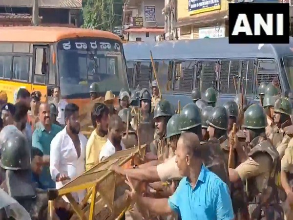 Karnataka: Rapid Action Force deployed after VHP and Bajrang Dal ...
