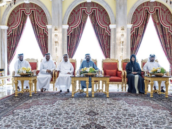 Mohammed bin Rashid meets with local dignitaries, investors and ...