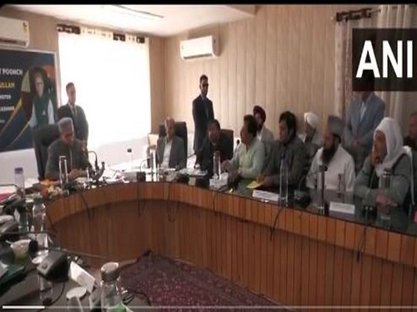 J-K CM Omar Abdullah meets public delegations in Poonch, reviews development projects