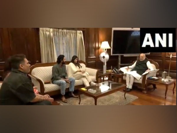 Union Home Minister Amit Shah meets star cast of 'The Sabarmati Report'