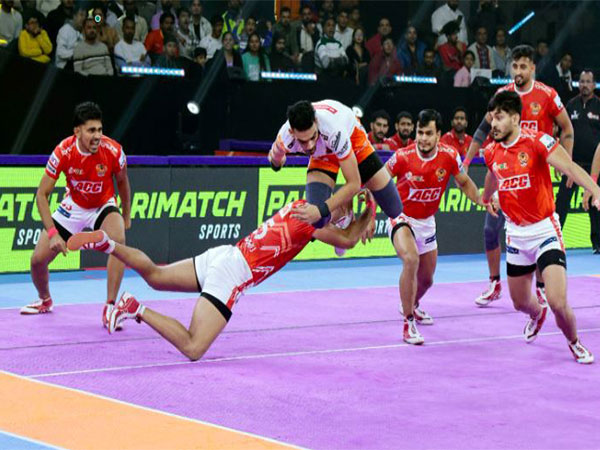PKL: Puneri Paltan edge past Gujarat Giants with close 34-33 win, move ...