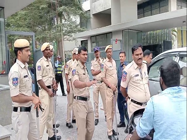 BRS leaders K Kavitha and Harish Rao placed under house arrest