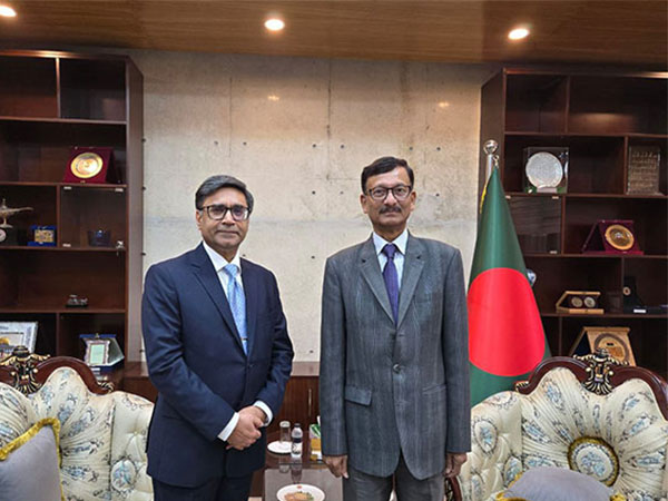 Foreign Secretary Vikram Misri meets Bangladesh's Foreign Advisor Md ...